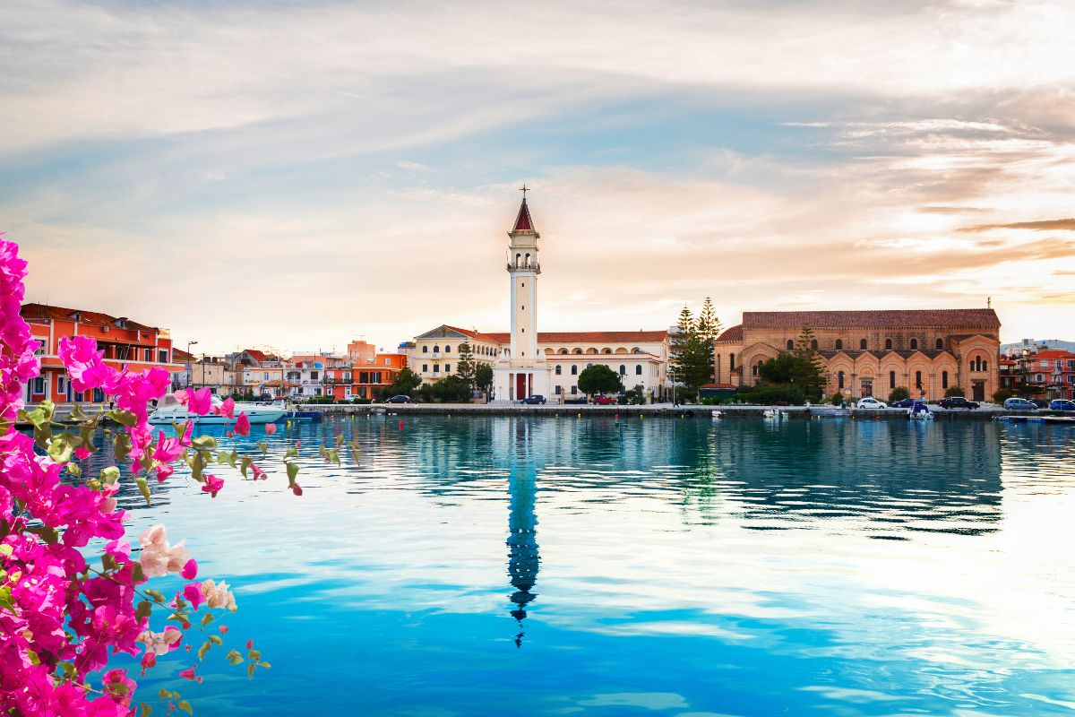 The Strip in Zante: Ultimate Guide to Unforgettable Nightlife - Greek ...